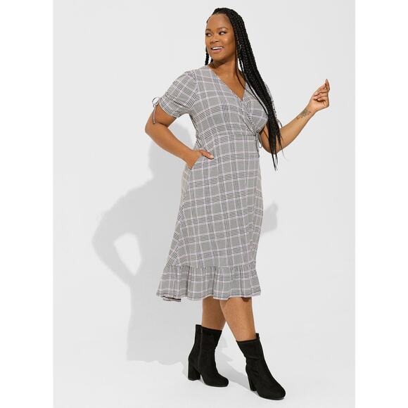 torrid | Dresses | Torrid Midi Studio Knit Wrap Dress Plaid Black Nwt ...